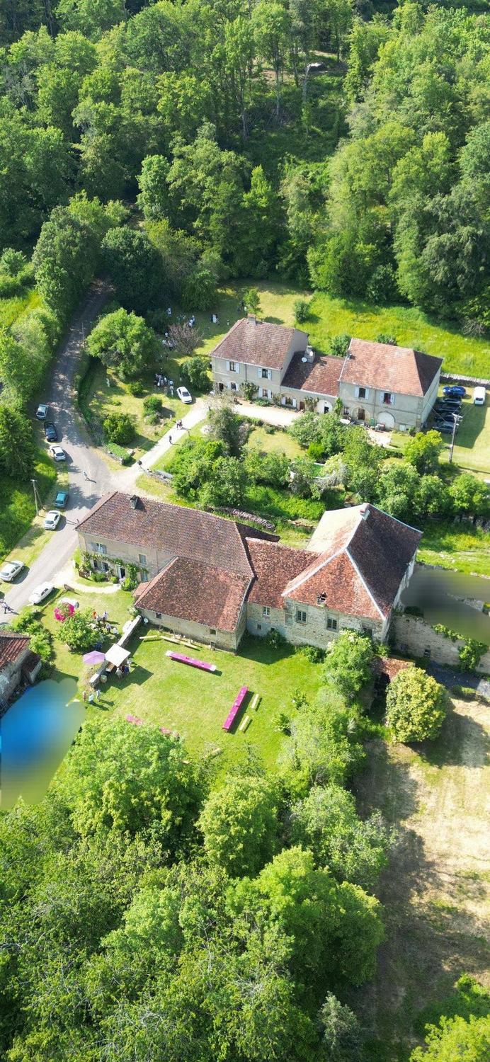 Les Gîtes De Cherlieu - Haute-Saône