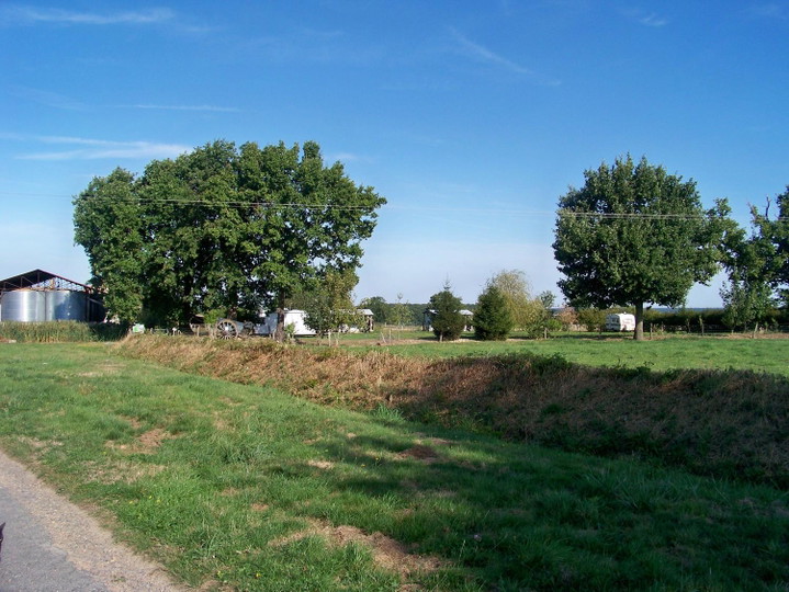 Camping De La Ferme Des Goyons - Indre