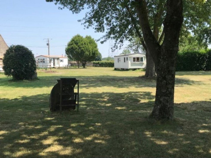Camping Du Pont De Sargy - Cher