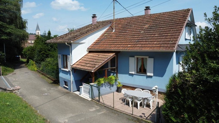 Chez Madame Et Monsieur Ochs - Dambach-la-ville