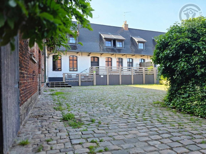 227 M² Gîte ∙ 4 Chambres ∙ 8 Personnes - Carvin