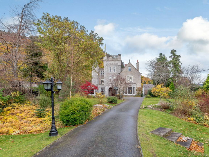 Cottage ∙ 6 Chambres ∙ 12 Personnes - Ballater