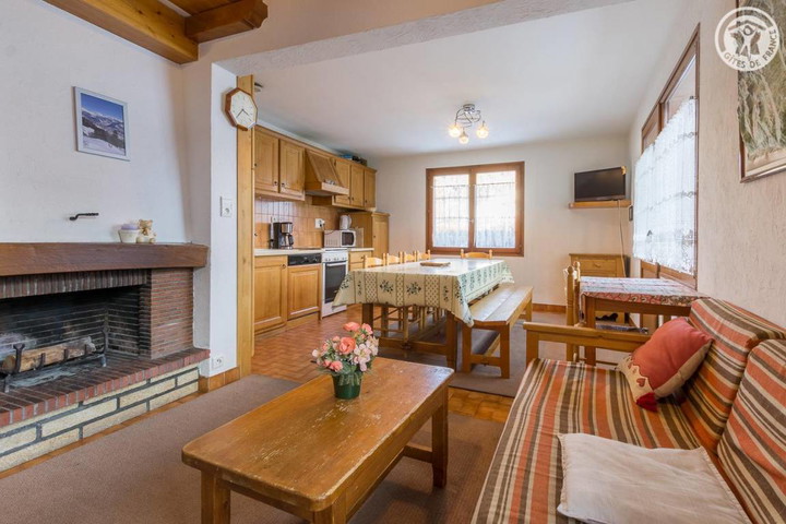77 M² Gîte ∙ 5 Bedrooms ∙ 11 Guests - Méribel