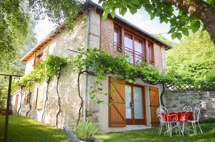 80 M² Gîte ∙ 2 Chambres ∙ 4 Personnes - Figeac