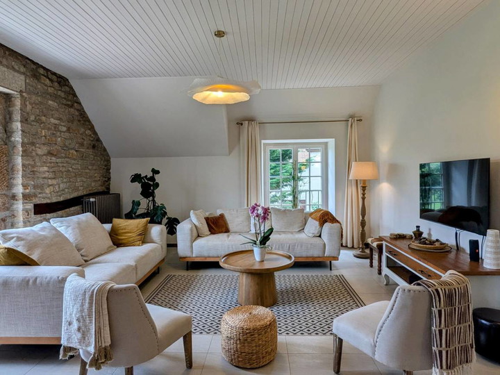 249 M² Cottage ∙ 5 Chambres ∙ 14 Personnes - Pouilly-en-Auxois