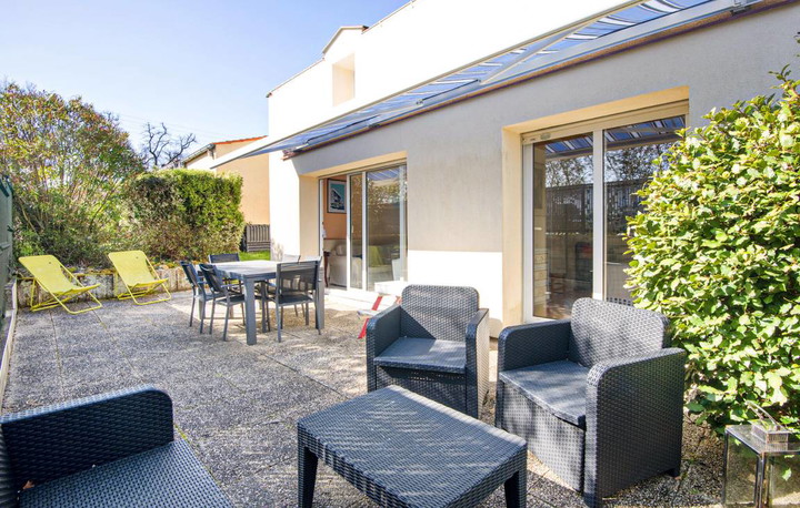 70 M² House ∙ 3 Bedrooms ∙ 6 Guests - Royan