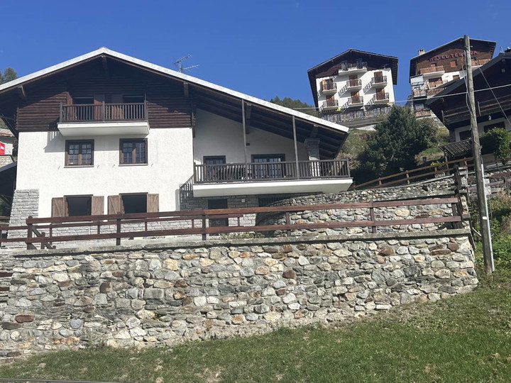 320 M² Chalet ∙ 6 Chambres ∙ 14 Personnes - Torgnon