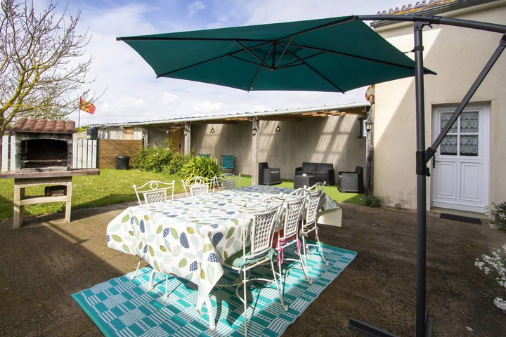 80 M² Ferienhaus ∙ 2 Schlafzimmer ∙ 6 Gäste - Barfleur