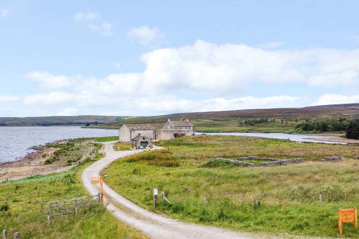 Cottage ∙ 3 Bedrooms ∙ 6 Guests - Burnsall