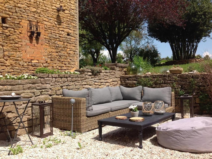 300 M² Cottage ∙ 5 Chambres ∙ 15 Personnes - Vézelay