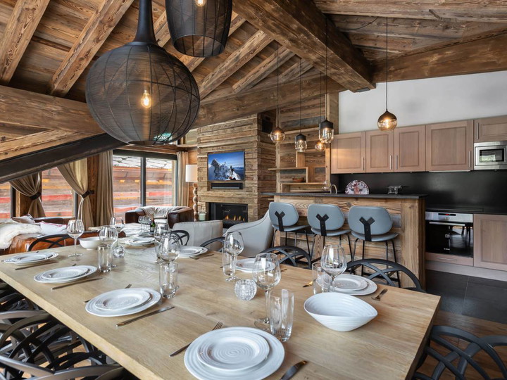 220 M² Chalet ∙ 5 Bedrooms ∙ 10 Guests - Bonneval-sur-Arc