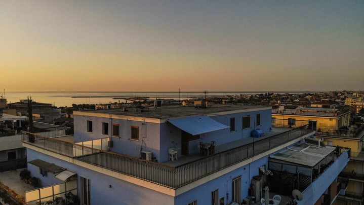 215 M² Appartamento Vacanza ∙ 2 Camere Da Letto ∙ 5 Ospiti - San Benedetto del Tronto