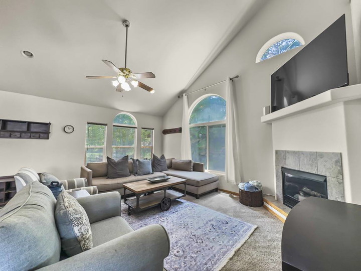 232 M² House ∙ 4 Bedrooms ∙ 10 Guests - Silverthorne, CO