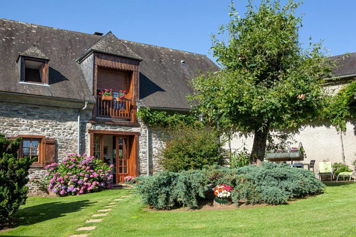 87 M² Gîte ∙ 3 Chambres ∙ 6 Personnes - Argelès-Gazost