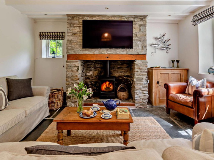 Cottage ∙ 3 Bedrooms ∙ 6 Guests - Clovelly
