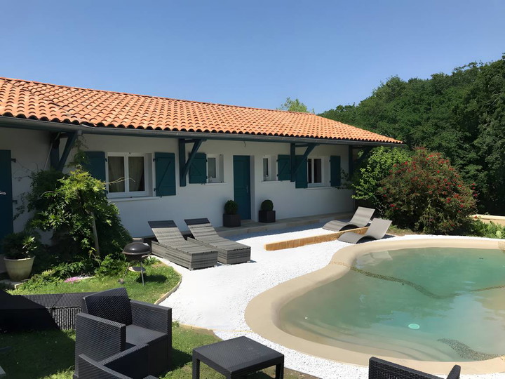 70 M² Casa ∙ 2 Habitaciones ∙ 6 Huéspedes - Bayona, Francia