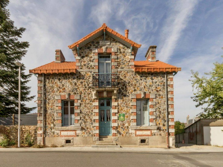 162 M² Cottage ∙ 5 Chambres ∙ 11 Personnes - Guenrouet