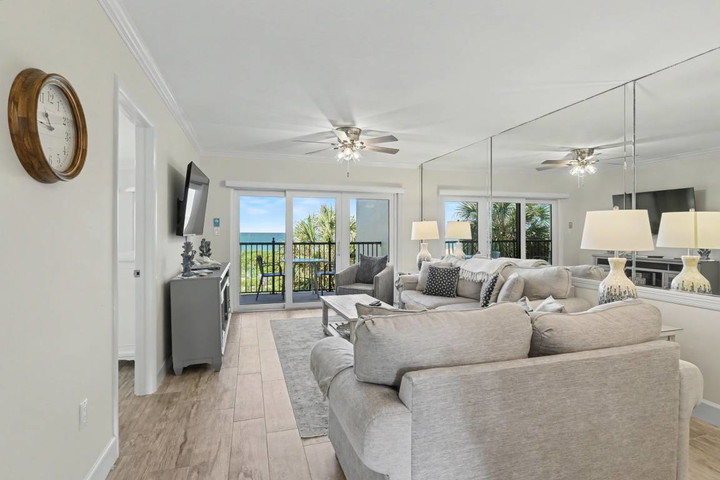 102 M² Condo ∙ 2 Bedrooms ∙ 4 Guests - St. Pete Beach, FL