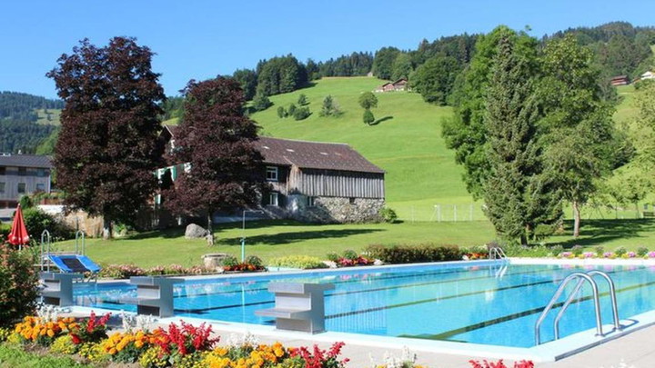 30 M² Hôtel ∙ 1 Chambre ∙ 2 Personnes - Schwarzenberg