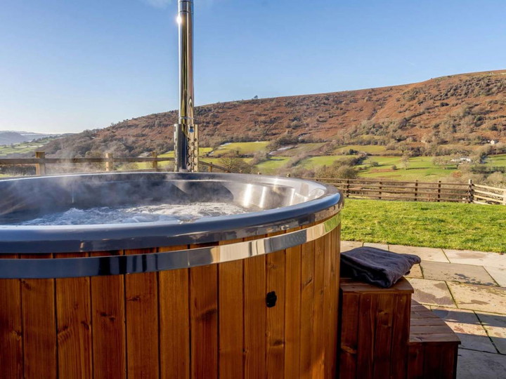 Cottage ∙ 3 Bedrooms ∙ 6 Guests - Crickhowell