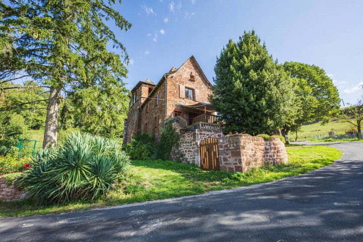 90 M² Cottage ∙ 3 Chambres ∙ 5 Personnes - Aveyron