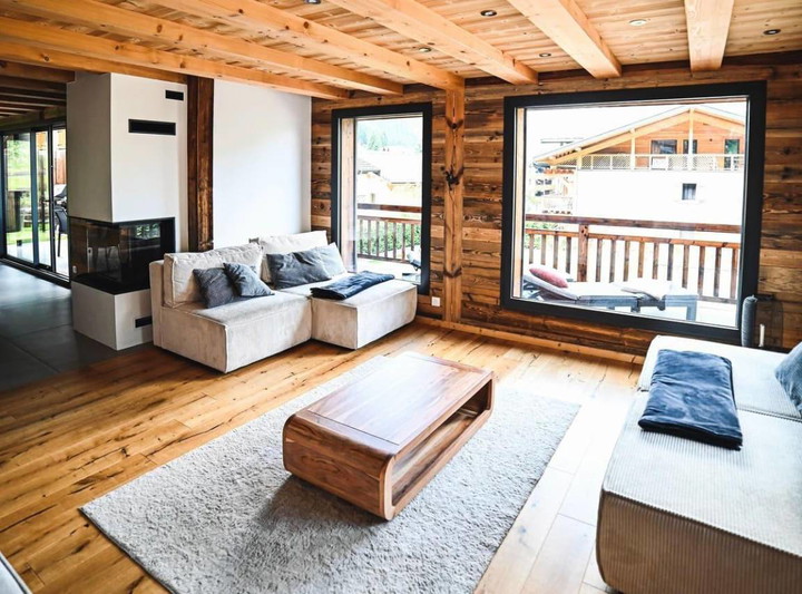 210 M² Huoneisto ∙ 5 Makuuhuonetta ∙ 12 Vierasta - Châtel