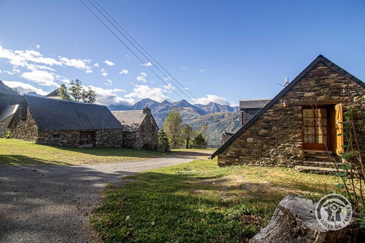 90 M² Gîte ∙ 2 Chambres ∙ 6 Personnes - Loudenvielle