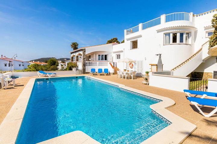 200 M² Villa ∙ 5 Bedrooms ∙ 8 Guests - Alaior