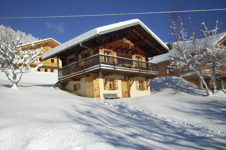 50 M² Chalet ∙ 3 Chambres ∙ 6 Personnes - Albertville