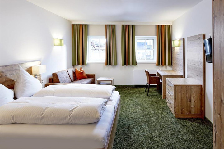 28 M² Hotel ∙ 1 Bedroom ∙ 3 Guests - Uttendorf