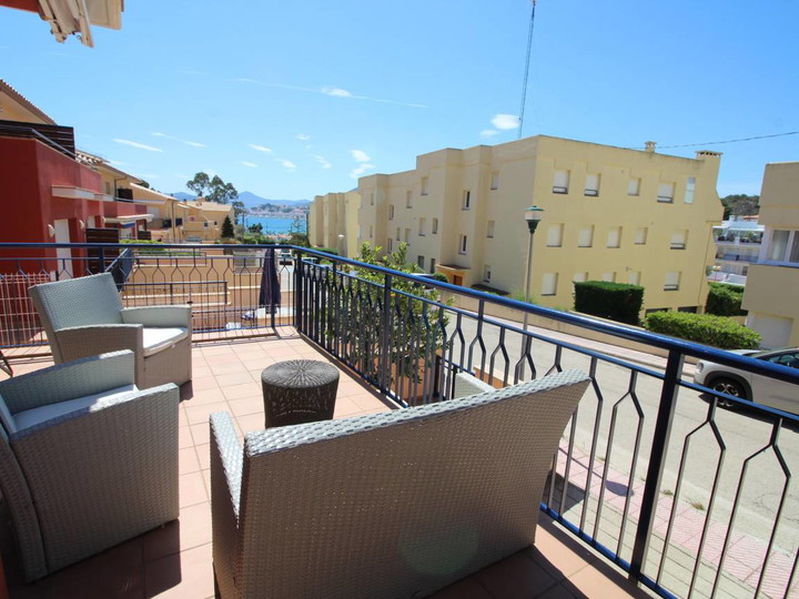 105 M² Maison De Vacances ∙ 4 Chambres ∙ 7 Personnes - Llançà
