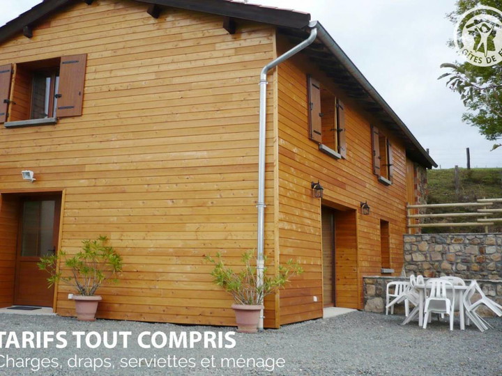 104 M² Cottage ∙ 4 Chambres ∙ 8 Personnes - Beaujolais