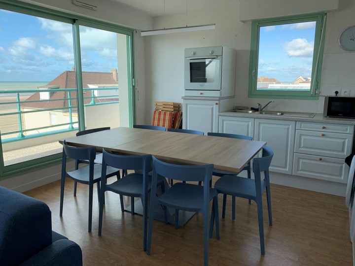 86 M² Appartement ∙ 4 Chambres ∙ 8 Personnes - Berck