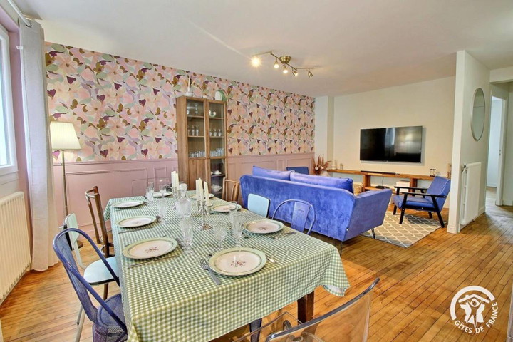 100 M² Gîte ∙ 4 Chambres ∙ 9 Personnes - Pontivy