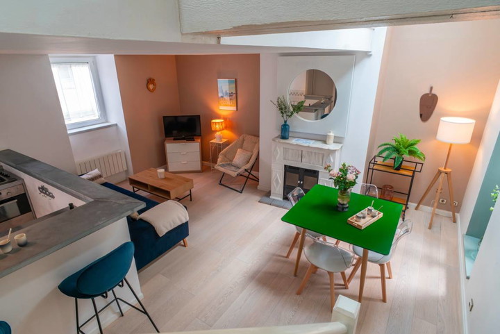 65 M² Appartement ∙ 2 Chambres ∙ 4 Personnes - Auray