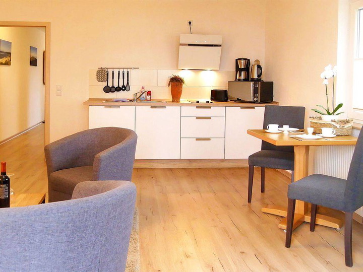 40 M² Ferienwohnung ∙ 1 Schlafzimmer ∙ 2 Gäste - Bad Saarow