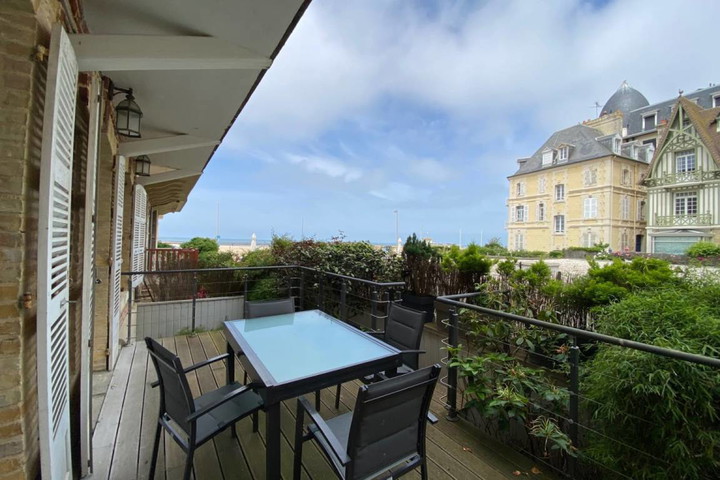 152 M² Ferienhaus ∙ 6 Schlafzimmer ∙ 12 Gäste - Deauville