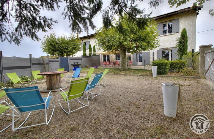 155 M² Gîte ∙ 5 Chambres ∙ 14 Personnes - Rhône-Alpes