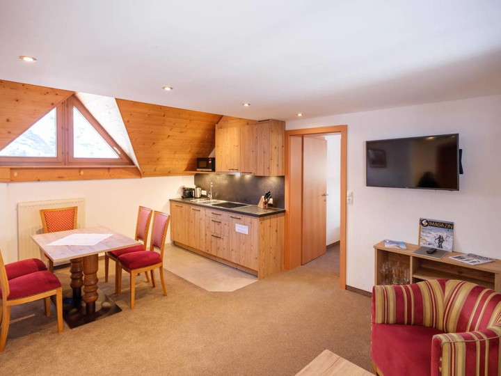55 M² Ferienwohnung ∙ 2 Schlafzimmer ∙ 4 Gäste - Obergurgl