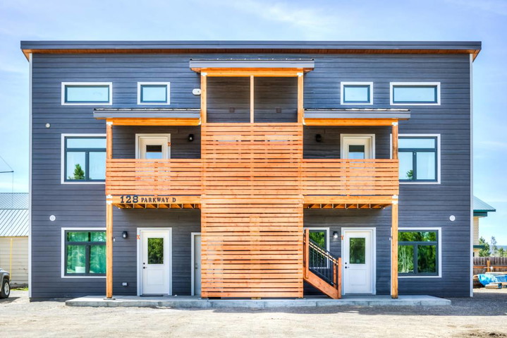 102 M² House ∙ 3 Bedrooms ∙ 6 Guests - West Yellowstone, MT