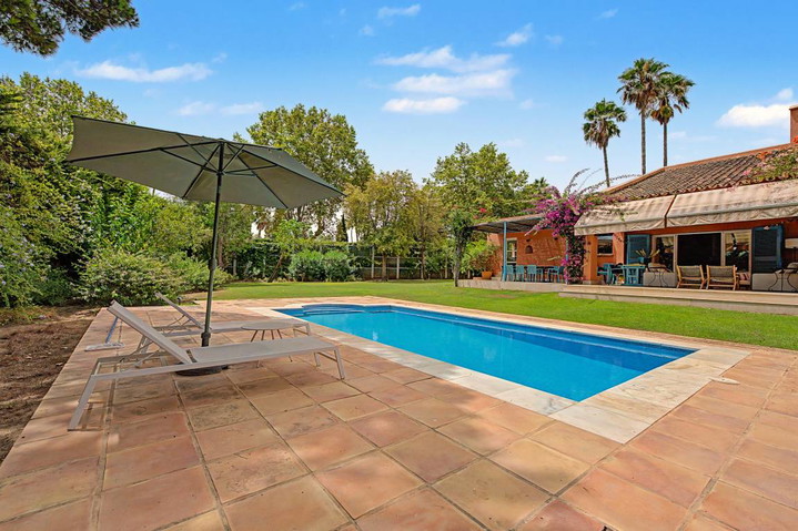 200 M² Villa ∙ 4 Slaapkamers ∙ 8 Gasten - San Roque