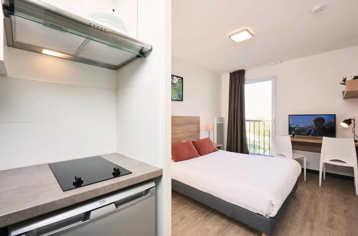 18 M² Studio ∙ 1 Chambre ∙ 2 Personnes - Saint-Médard-en-Jalles