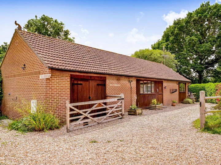 Cottage ∙ 3 Bedrooms ∙ 6 Guests - Corfe Castle