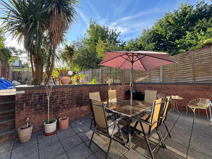 92 M² Apartamento ∙ 3 Habitaciones ∙ 6 Huéspedes - Kingston-upon-Thames