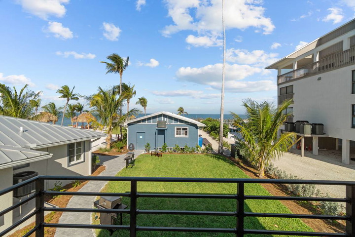 Cottage ∙ 1 Bedroom ∙ 2 Guests - Sanibel Island, FL