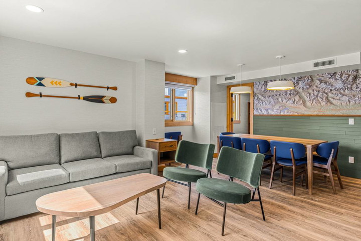 Condo ∙ 3 Bedrooms ∙ 6 Guests - Banff