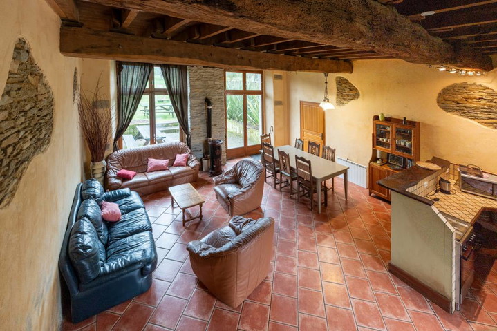 140 M² Cottage ∙ 4 Chambres ∙ 12 Personnes - Malestroit