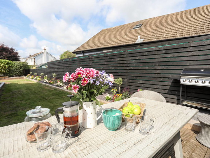 Cottage ∙ 4 Bedrooms ∙ 8 Guests - Bangor
