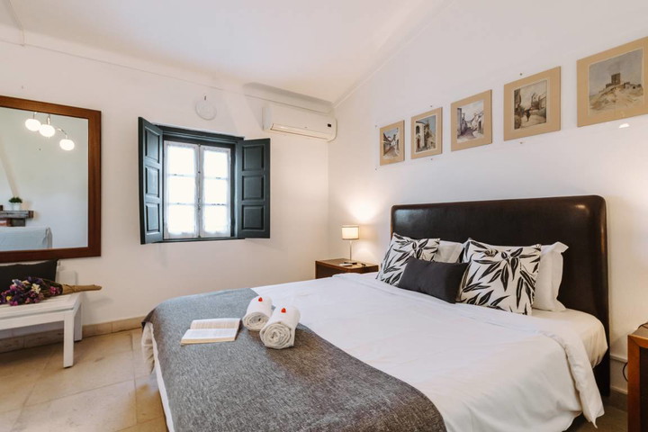 25 M² Quarto Particular ∙ 1 Quarto ∙ 4 Hóspedes - Óbidos