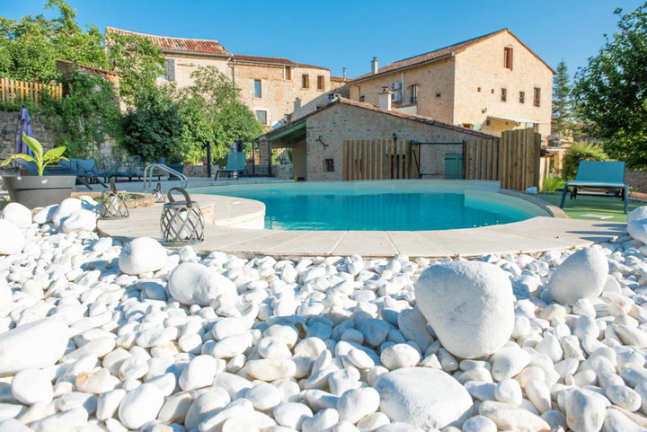 260 M² Gîte ∙ 5 Chambres ∙ 12 Personnes - Saint-Antonin-Noble-Val